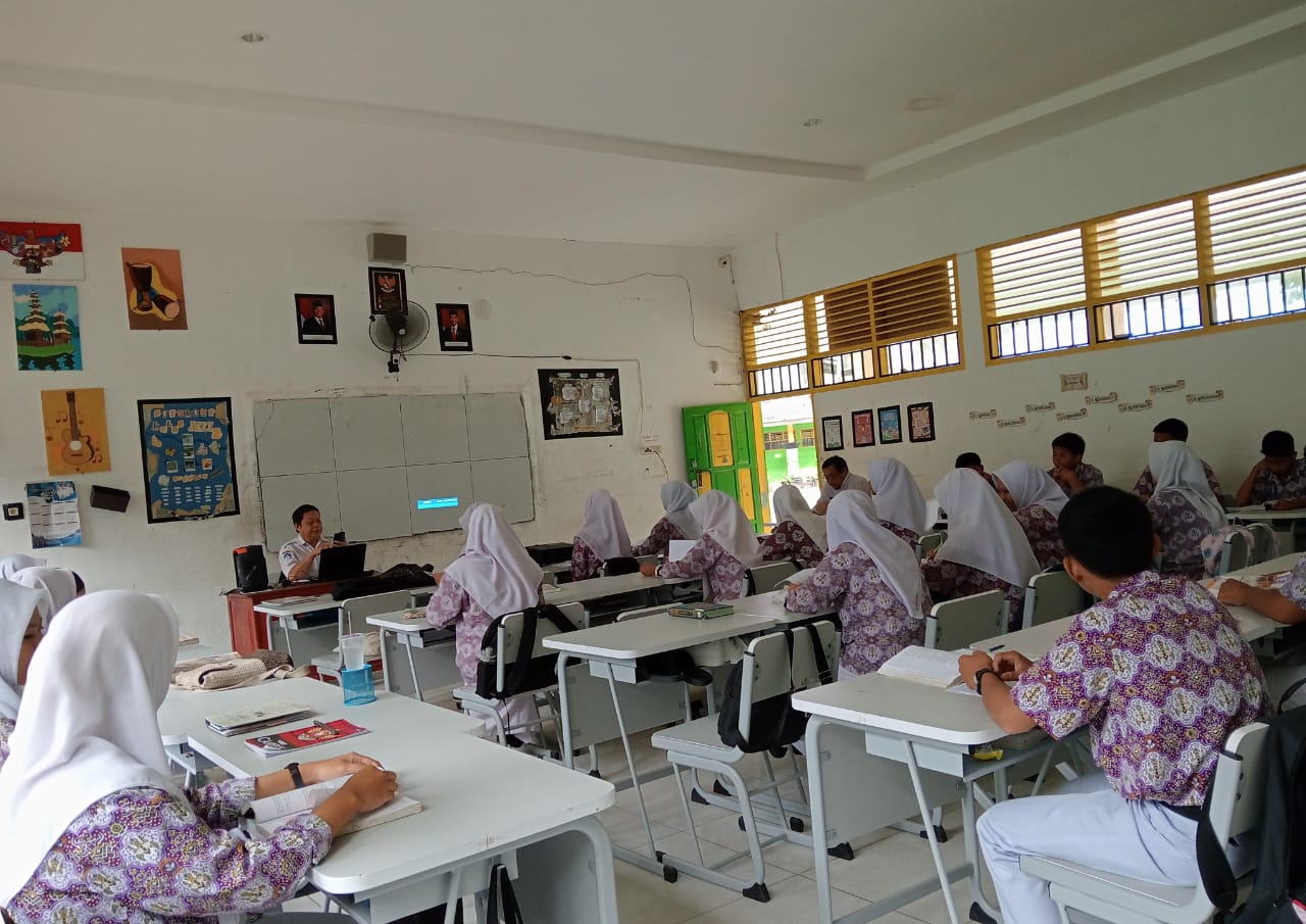 Supervisi Pembelajaran Kimia Kelas XII - TegasNews.Com